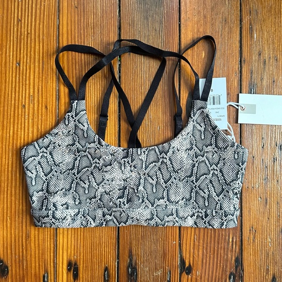 Good American | Intimates & Sleepwear | Nwt Good American Eco Sheen ...